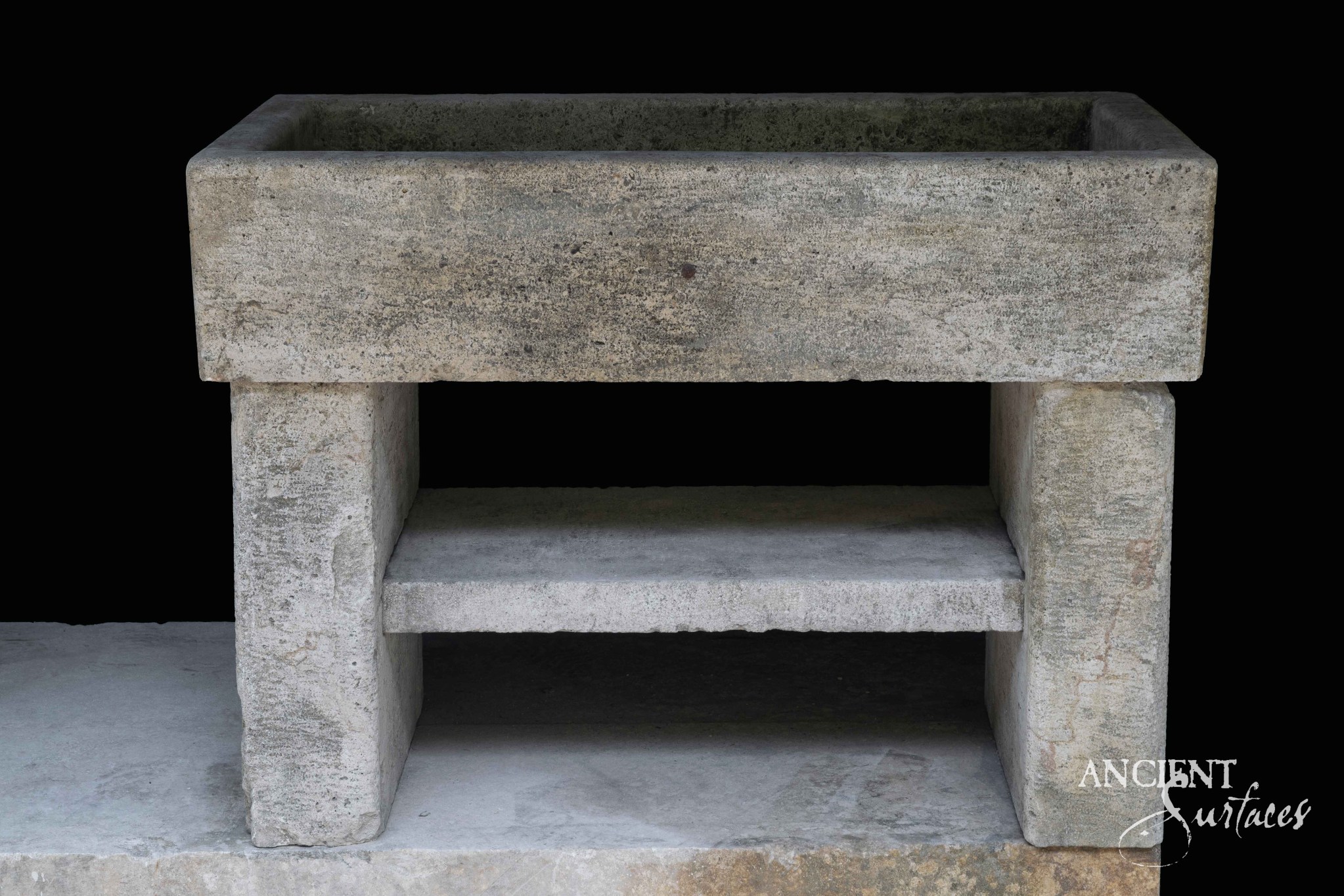 Discover Timeless Beauty: Reclaimed Antique Sinks by Ancient Surfaces
